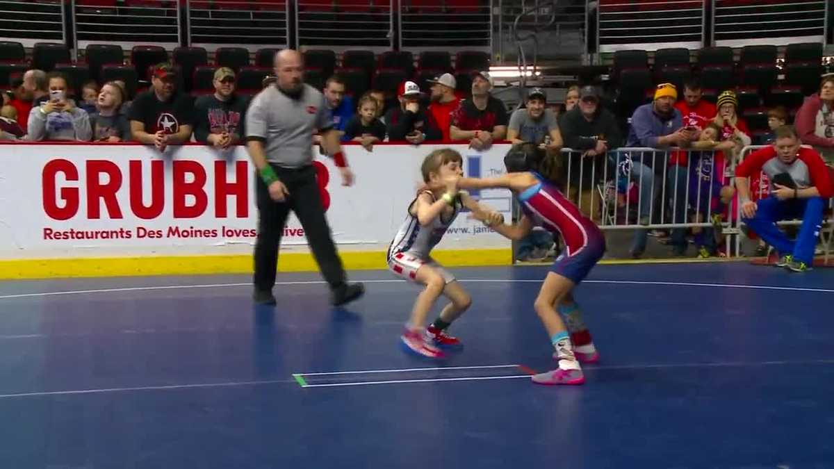 For second year, girls hit mat for AAU state wrestling meet