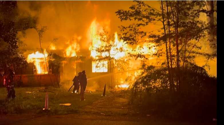 Abandoned structure fires keep firefighters busy in Jackson
