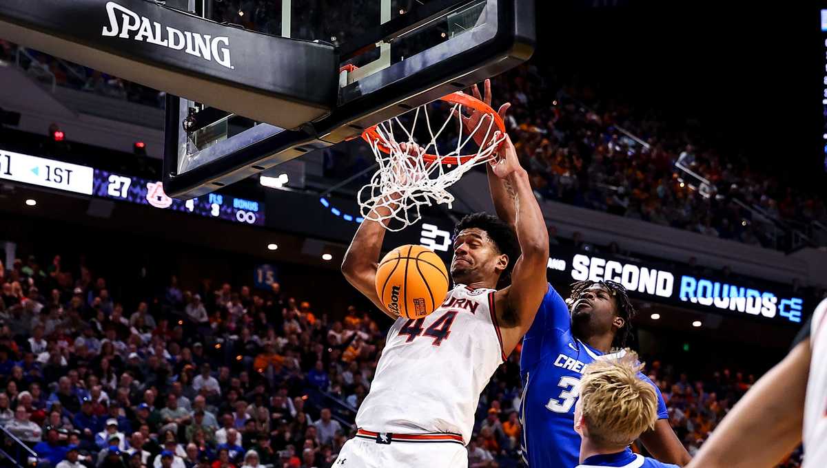 Auburn beats Creighton 82-70
