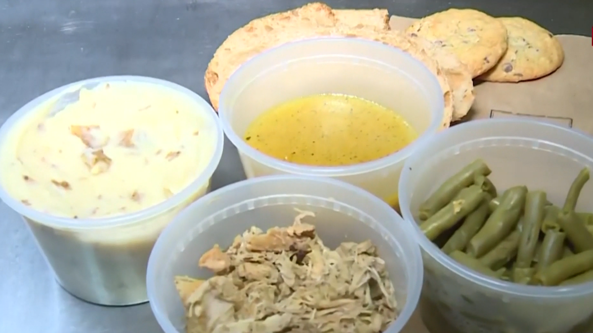 Good Plates Eatery holds sixth annual holiday meal drive on Christmas Eve