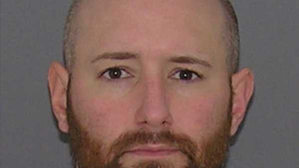 Man Linked To 5 Aggravated Robberies Appears To Have Law Enforcement Ties