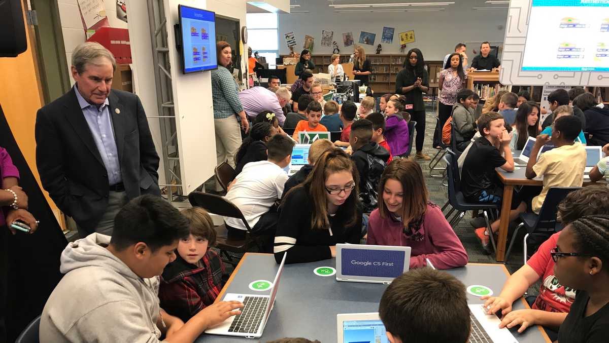 Google visits Blue Lick Elementary for lesson on computer coding