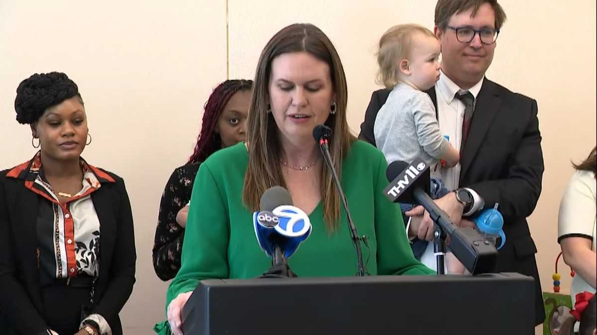 Gov. Sanders announces program to help DHS workers