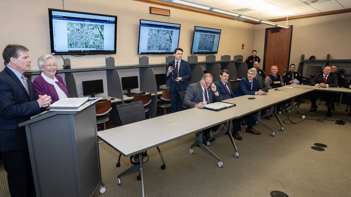 Alabama Gov. Kay Ivey gives thanks on National Law Enforcement ...