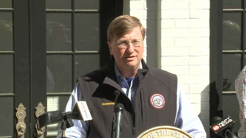 Governor blames mayor for Jackson's water crisis
