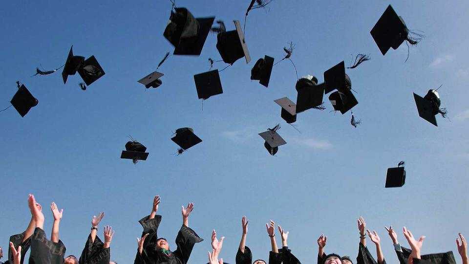 APS decides to move forward with outdoor graduation ceremonies for 2020 ...