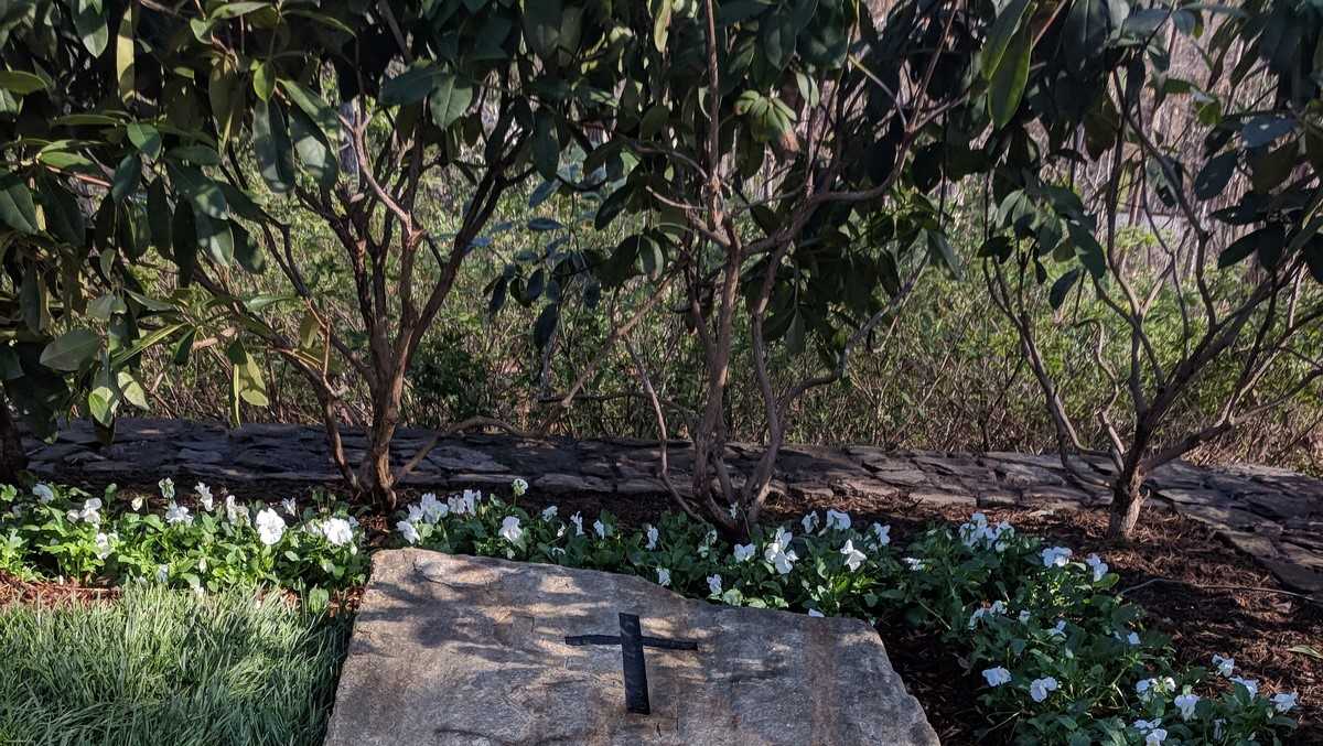 Billy Graham Library reopens for first time after funeral service