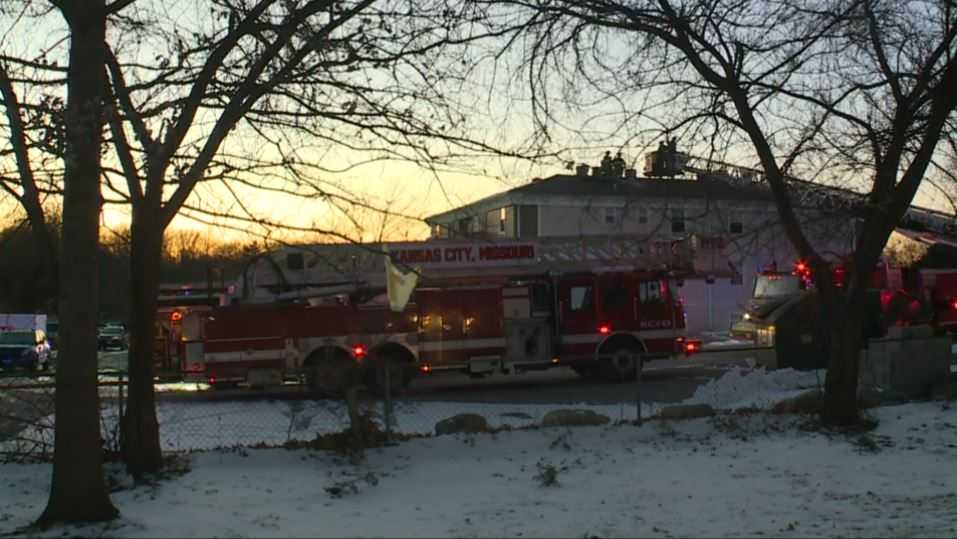 Firefighters battle apartment fire in Grandview Monday evening