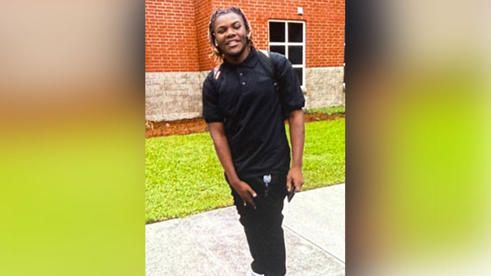 Deputies in Beaufort County searching for missing teen