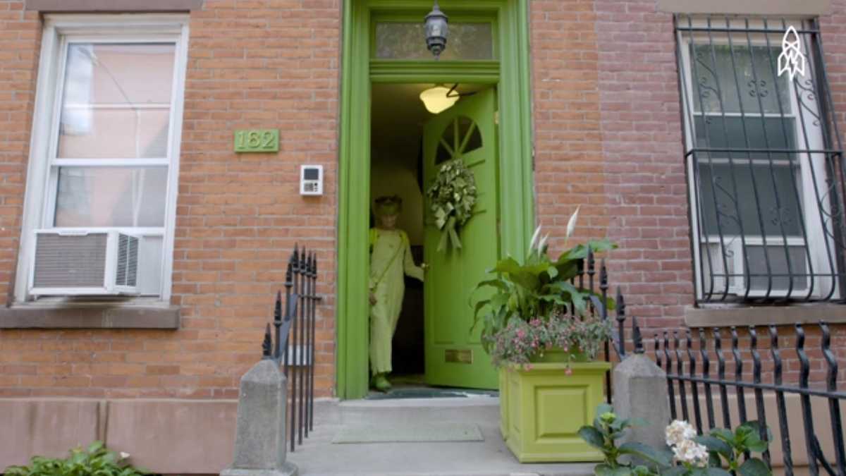 Meet the jolly green lady of Brooklyn