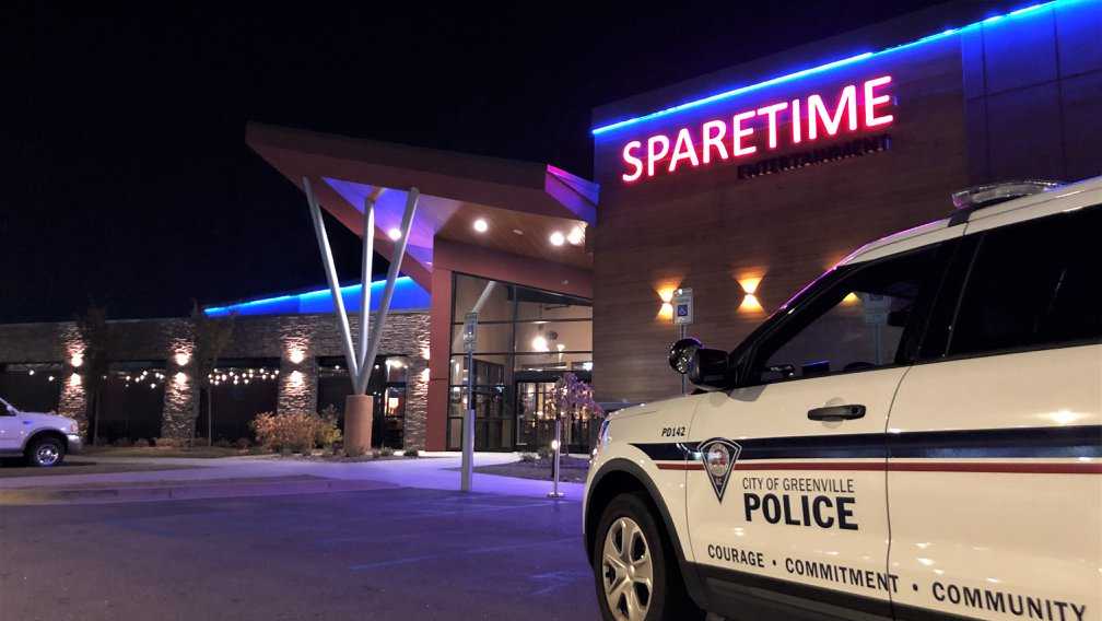 Armed robber forces bowling alley employees into storage room, on the ...