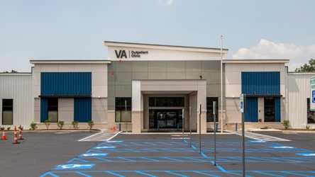 Robley Rex opens new, VA clinic in Pleasure Ridge Park