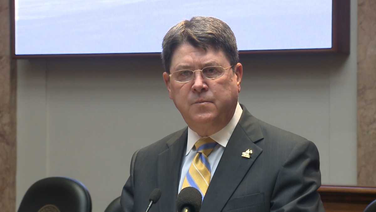 Former Attorney General Greg Stumbo to run for seat in 2019