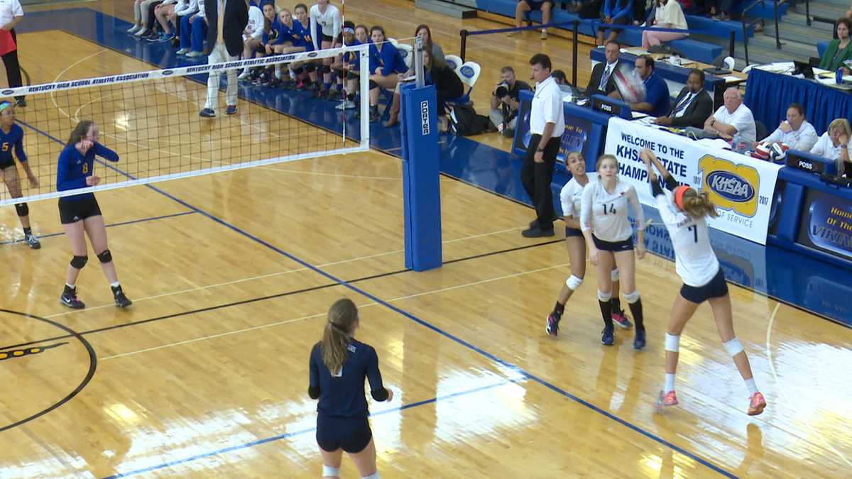 IMAGES: Sacred Heart volleyball wins state championship