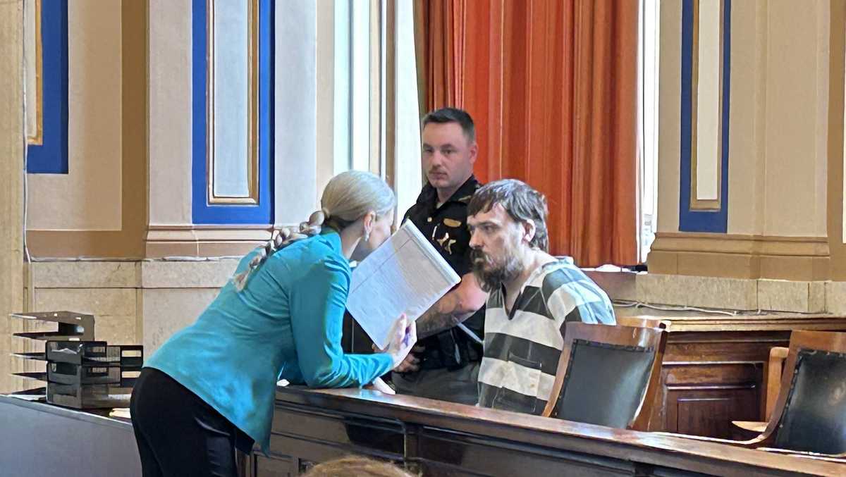 Suspects plead guilty to charges in fire that damaged the Big Mac Bridge
