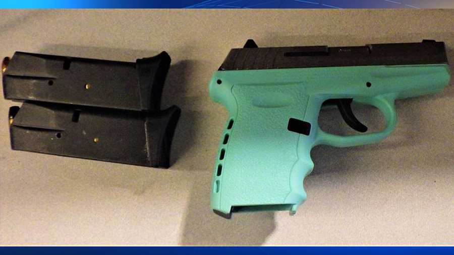 Florida man: TSA stops man with loaded gun at Pittsburgh International
