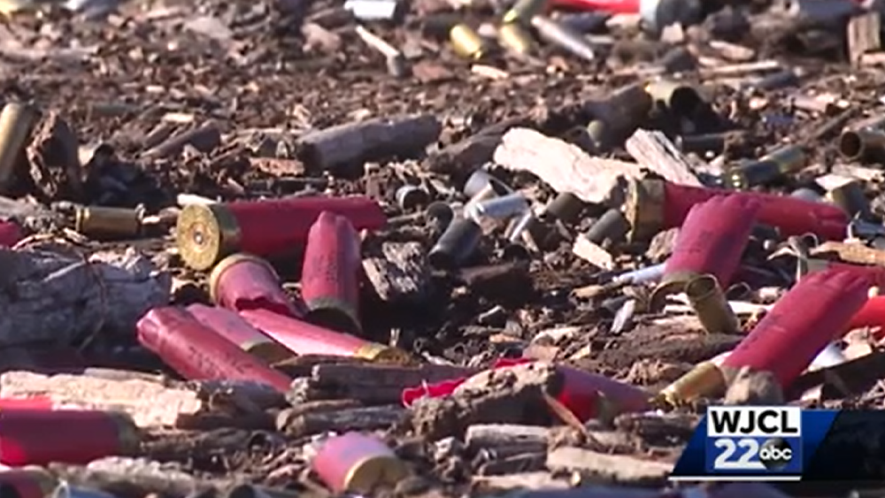 South Carolina: Neighbors say gun range threatens their safety