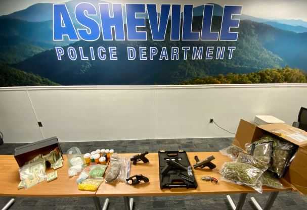 North Carolina: More than two dozen guns found after drug dealer arrested