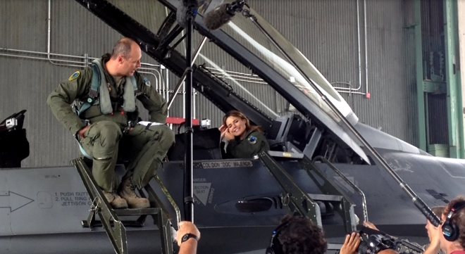'Today' show host Savannah Guthrie visits fighter pilot brother in ...