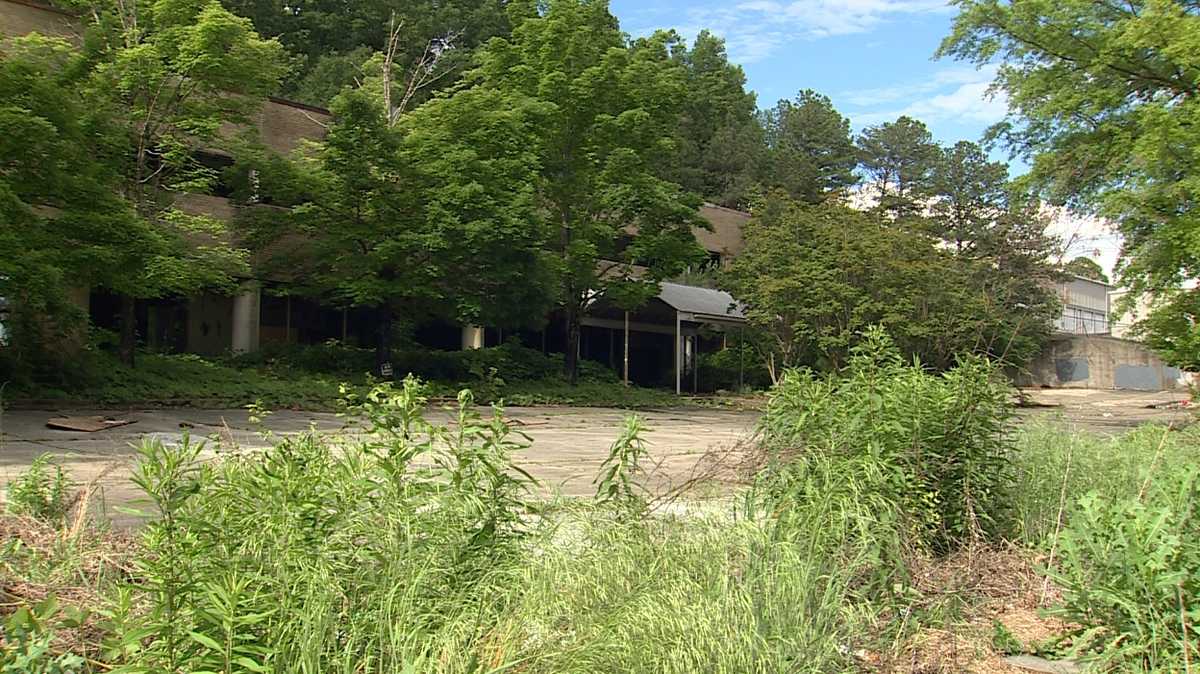Tackling blight in Birmingham: Roebuck's old SportPlex awaits redevelopment