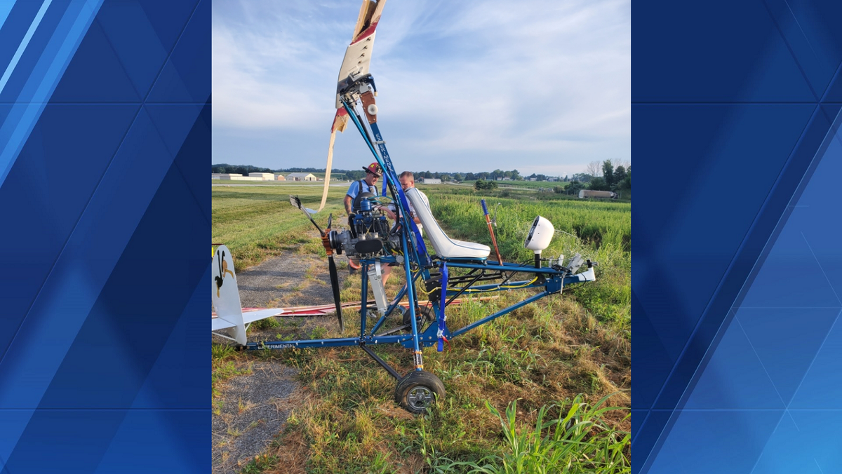GYROCOPTER CRASHES at York Airport