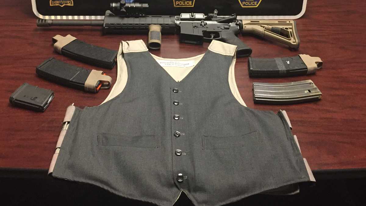 AR-15-style weapon, body armor vest recovered during arrest