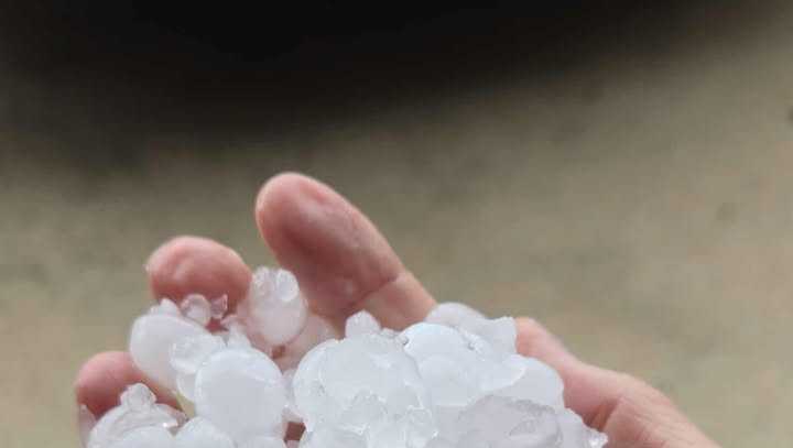 Severe thunderstorms bring hail, strong winds to South Florida