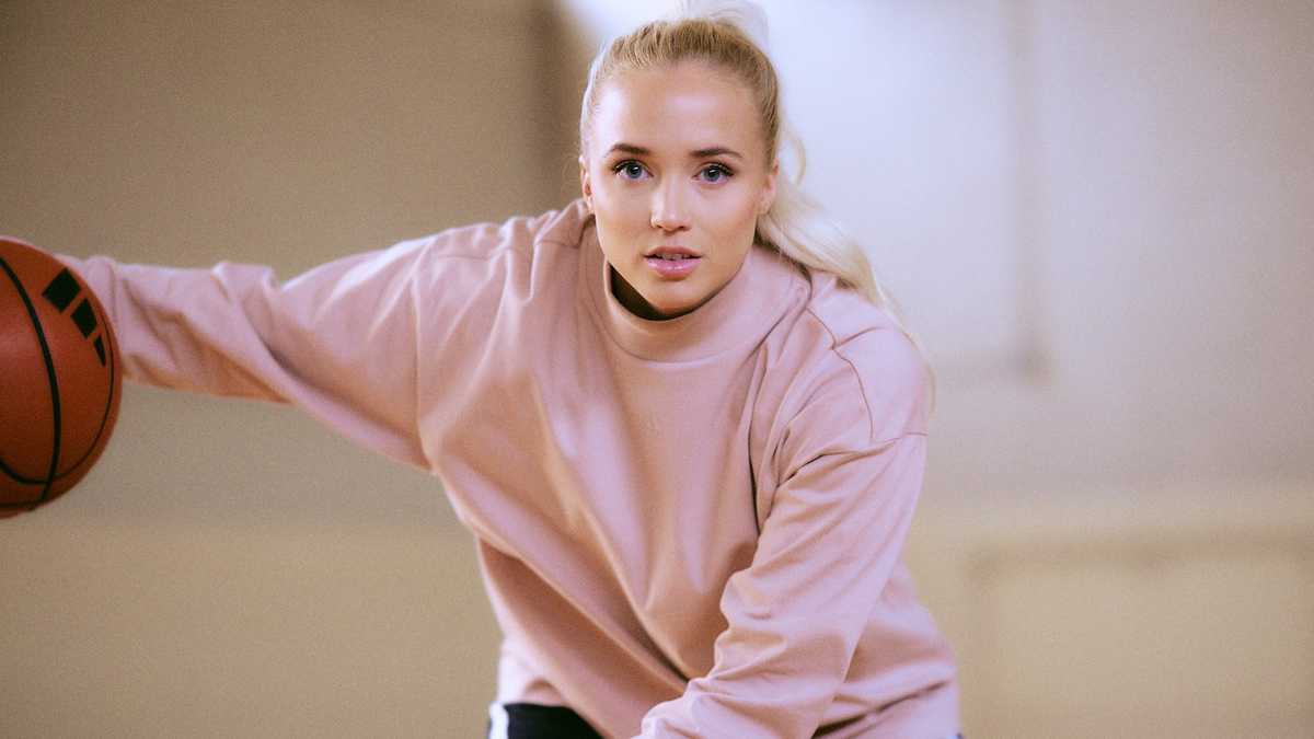 LSU guard Hailey Van Lith partnering with Adidas