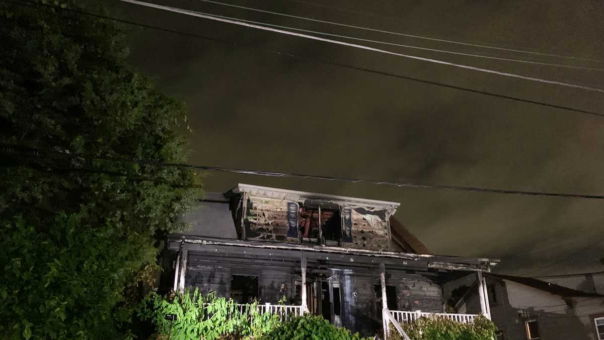 Woman critically injured in fire, firefighter injured in Halethorpe