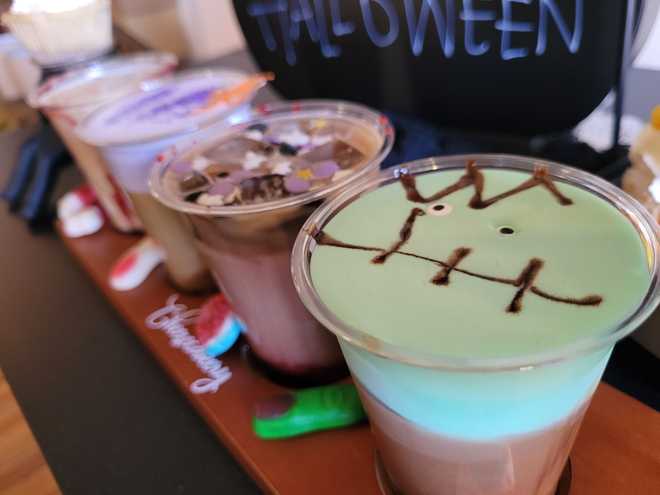 Cincinnati dessert shop selling Halloween latte flights