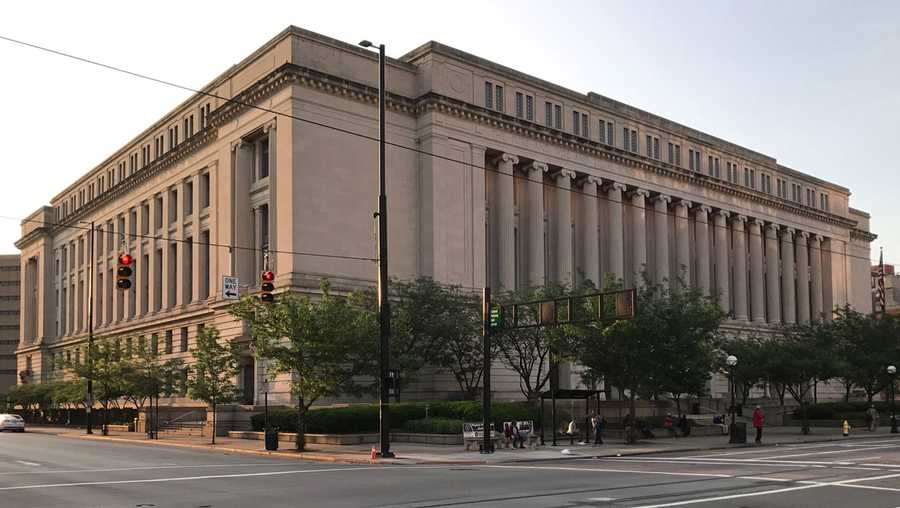Hamilton Co. Courthouse closed Friday due to water main break