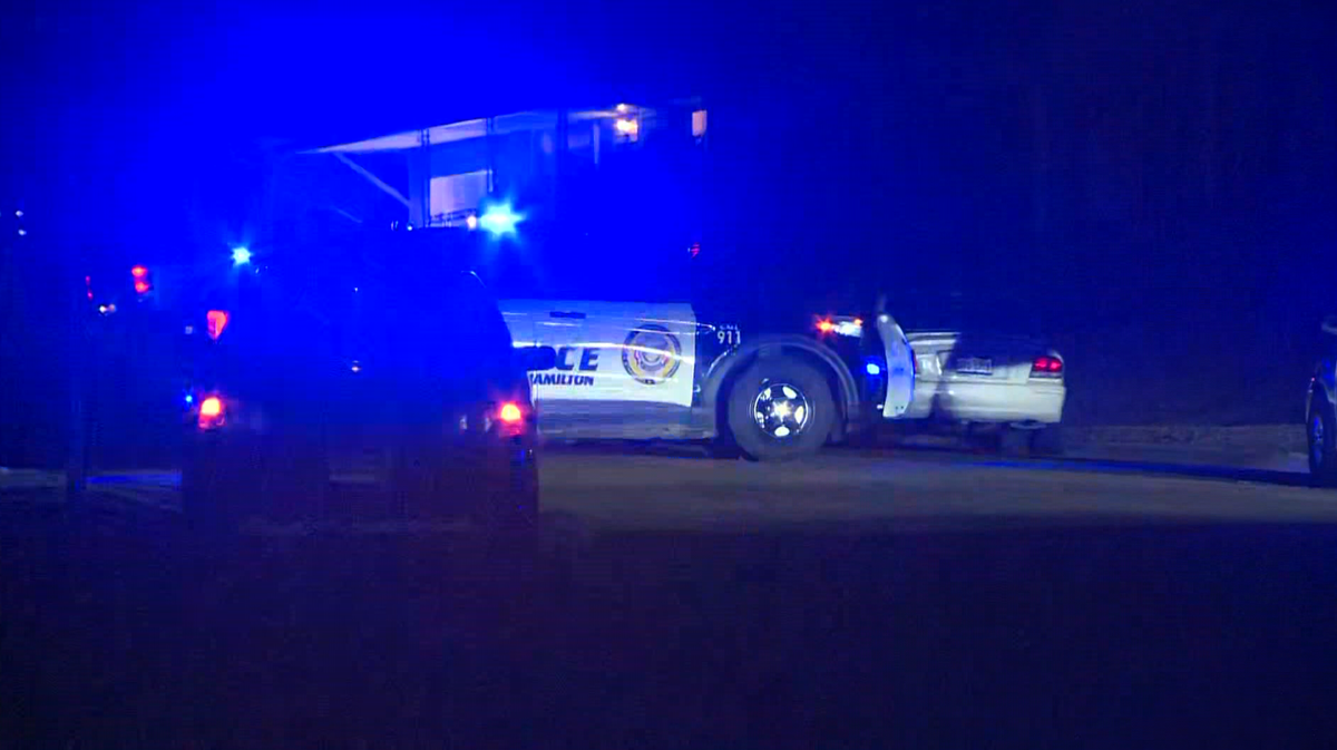 Coroner IDs man killed after fight leads to shooting in Hamilton