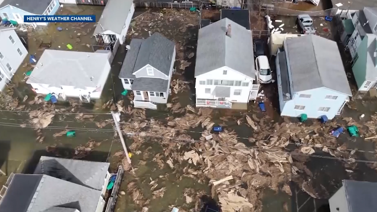 Flood cleanup underway in NH coastal areas