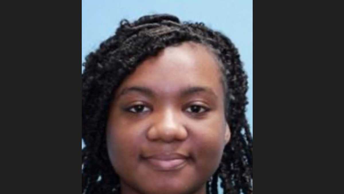 Missing teen last seen leaving school in Birmingham