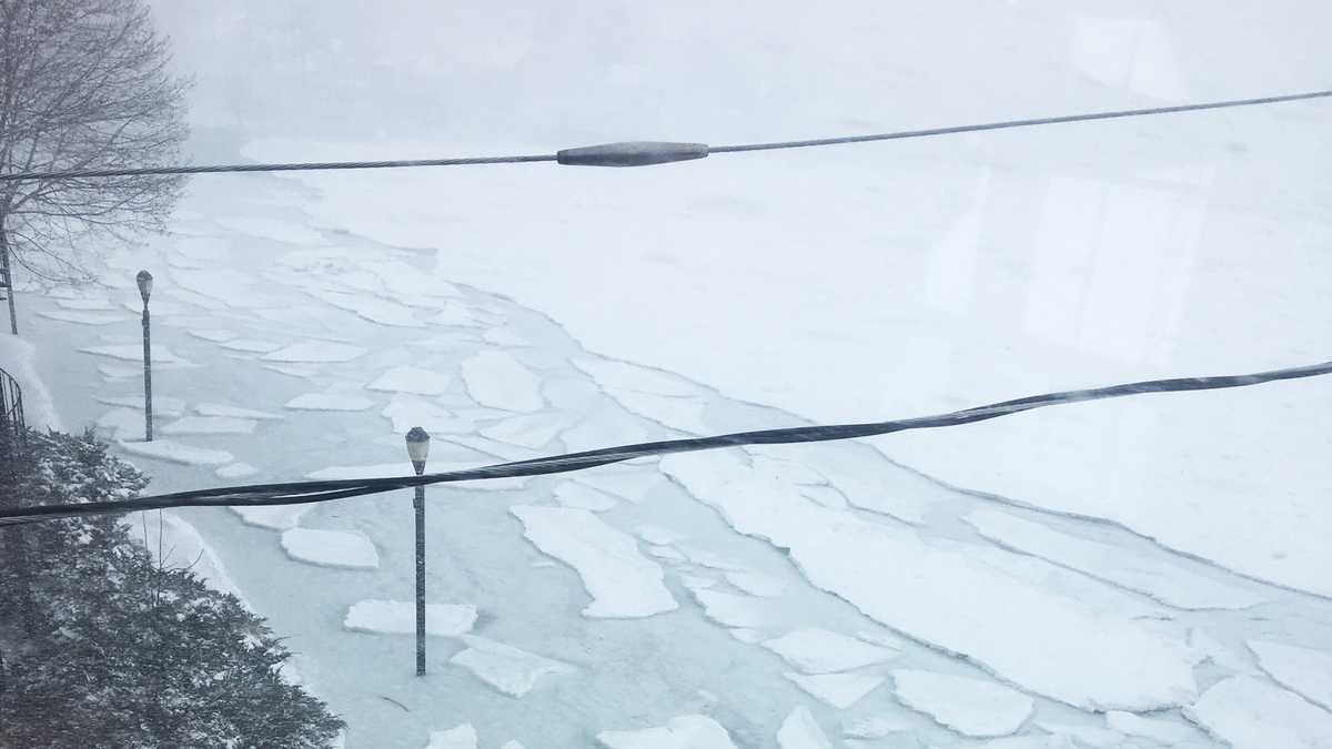 WCVB viewers share severe Bomb Cyclone flooding pics on u local