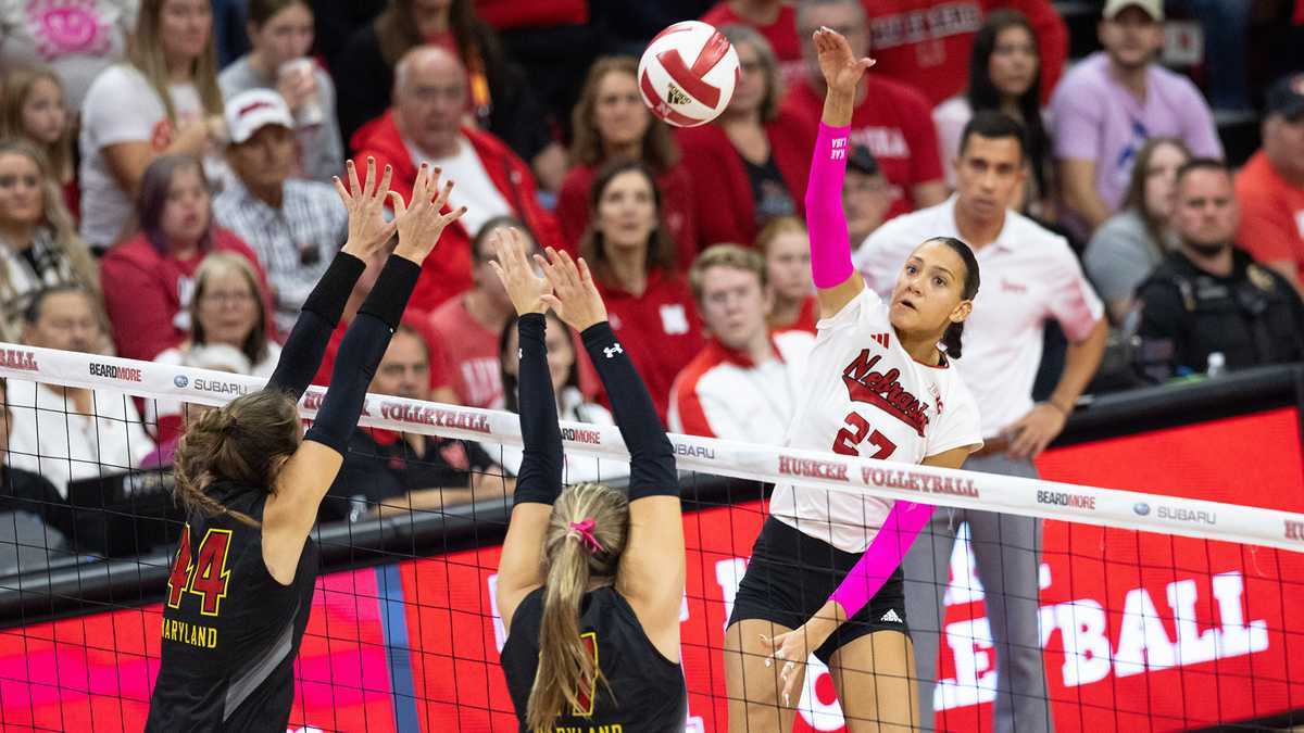 Nebraska volleyball talks pressure to win national championship