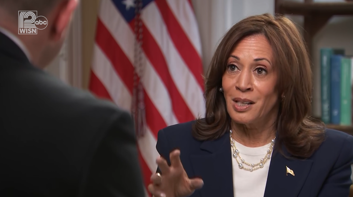 Kamala Harris: Election a 'clear choice' between unity & division