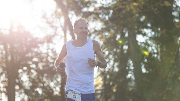 Cincinnati ultra-marathoner wins last-man-standing race while raising ...