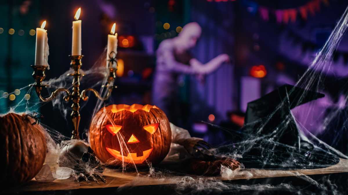 Vermont Halloween events 2022: Haunted Houses, costume parades and ...