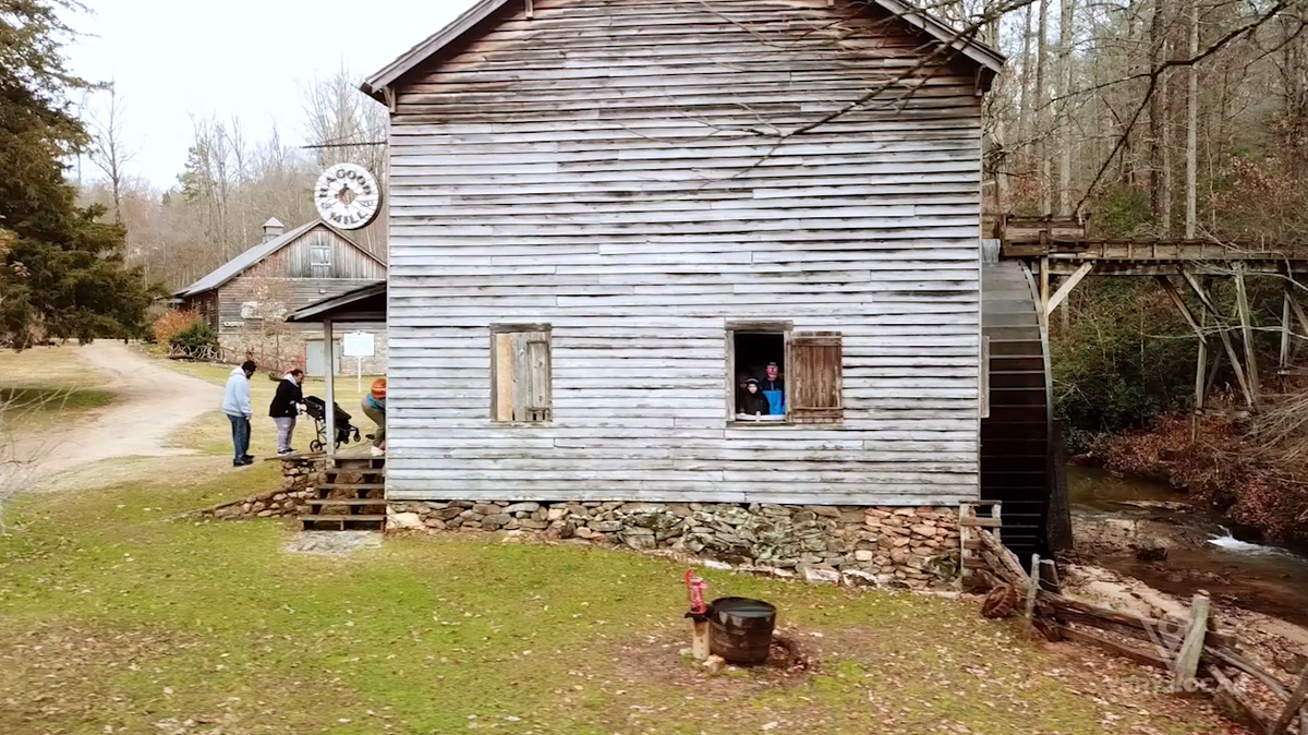 South Carolina: Go back in time at Hagood Mill
