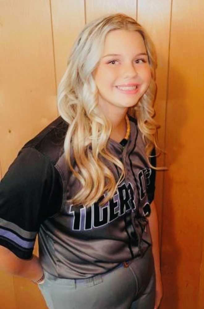Teen softball star cleared 3 days after being struck by lightning