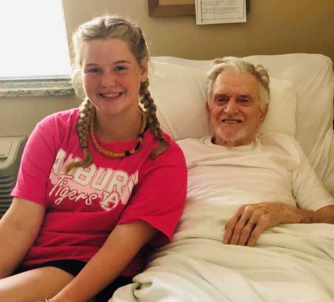 Teen softball star cleared 3 days after being struck by lightning