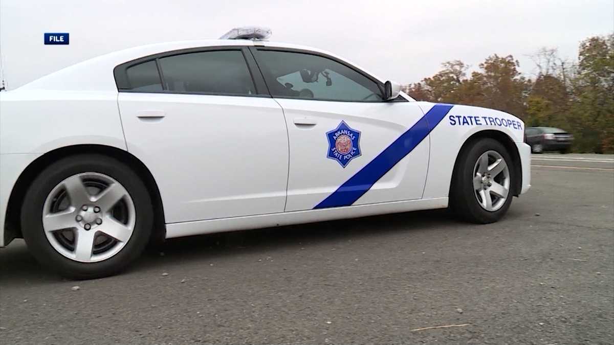 Arkansas State Police shoot, kill driver after chase & car fire