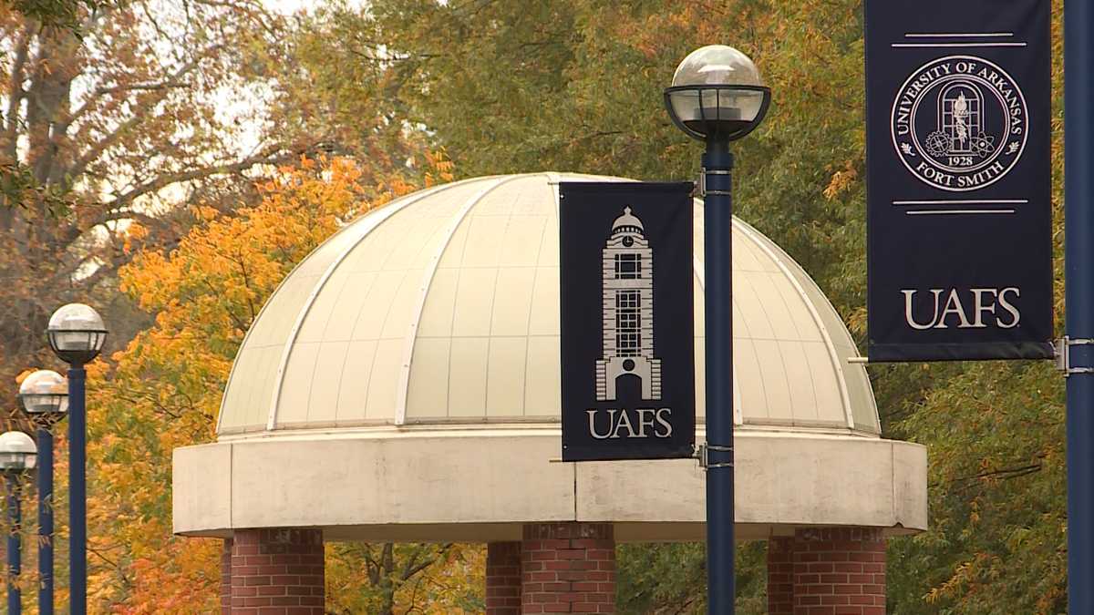 UA, UAFS hope to finish semester safely