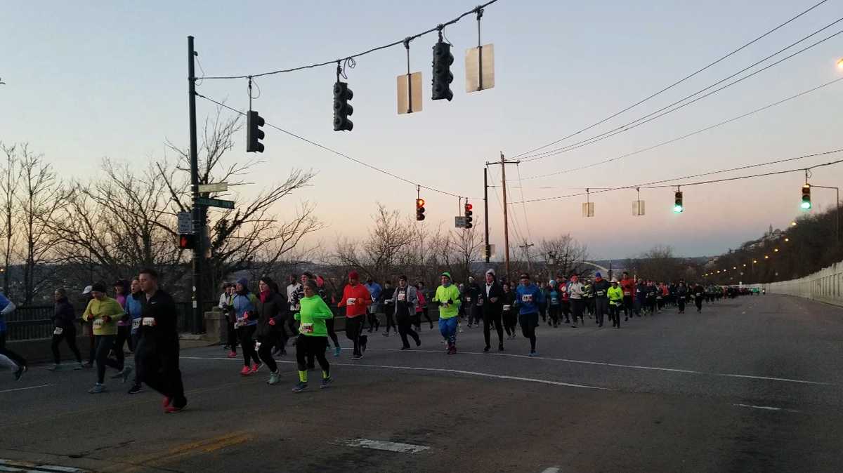 Thousands participate in 40th Heart Mini events