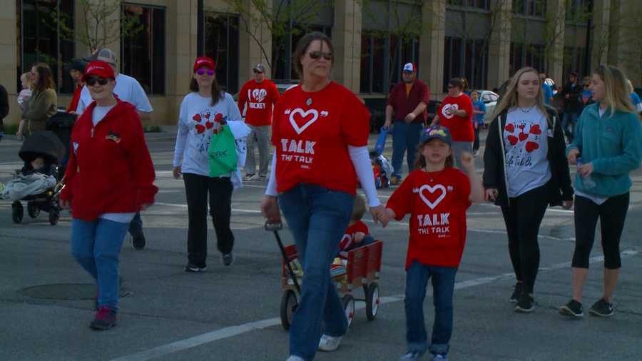 American Heart Association Advocates For Healthy Lives During Heart Walk