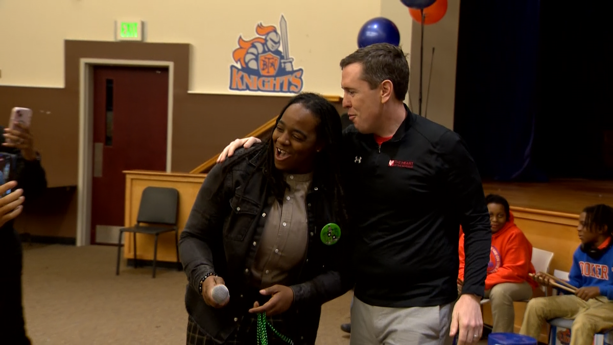 Principal Rashida Ford wins 'Heart of the Schools' award