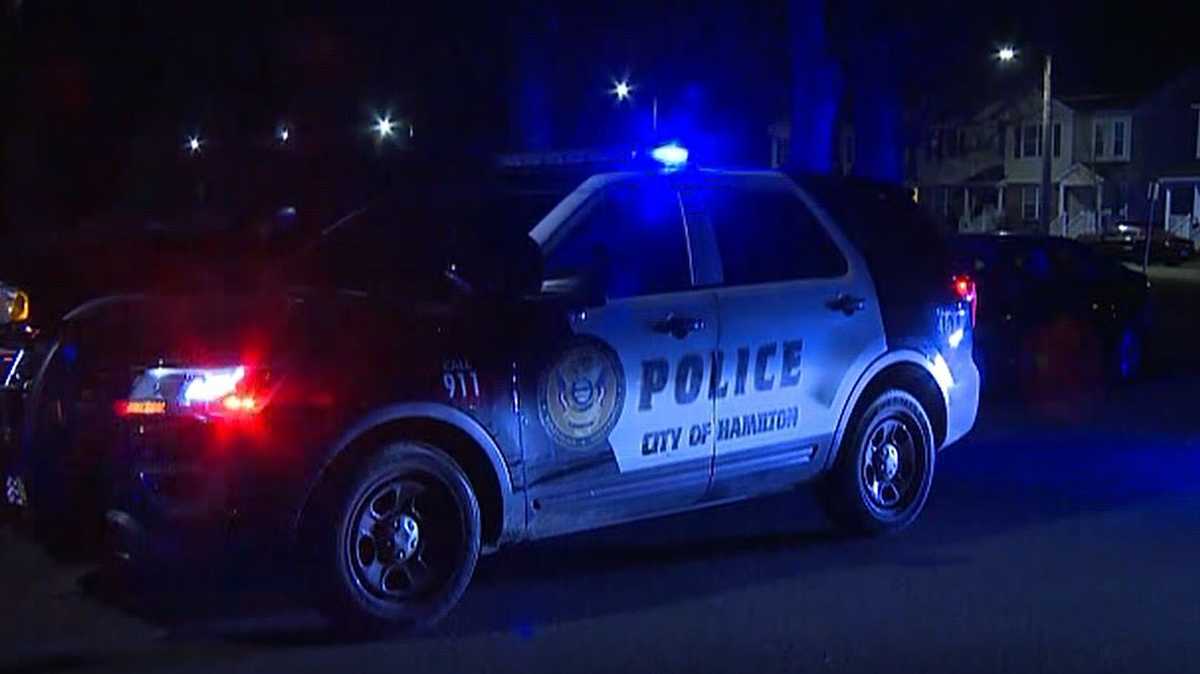 Hamilton police looking for suspect after string of indecent exposure ...