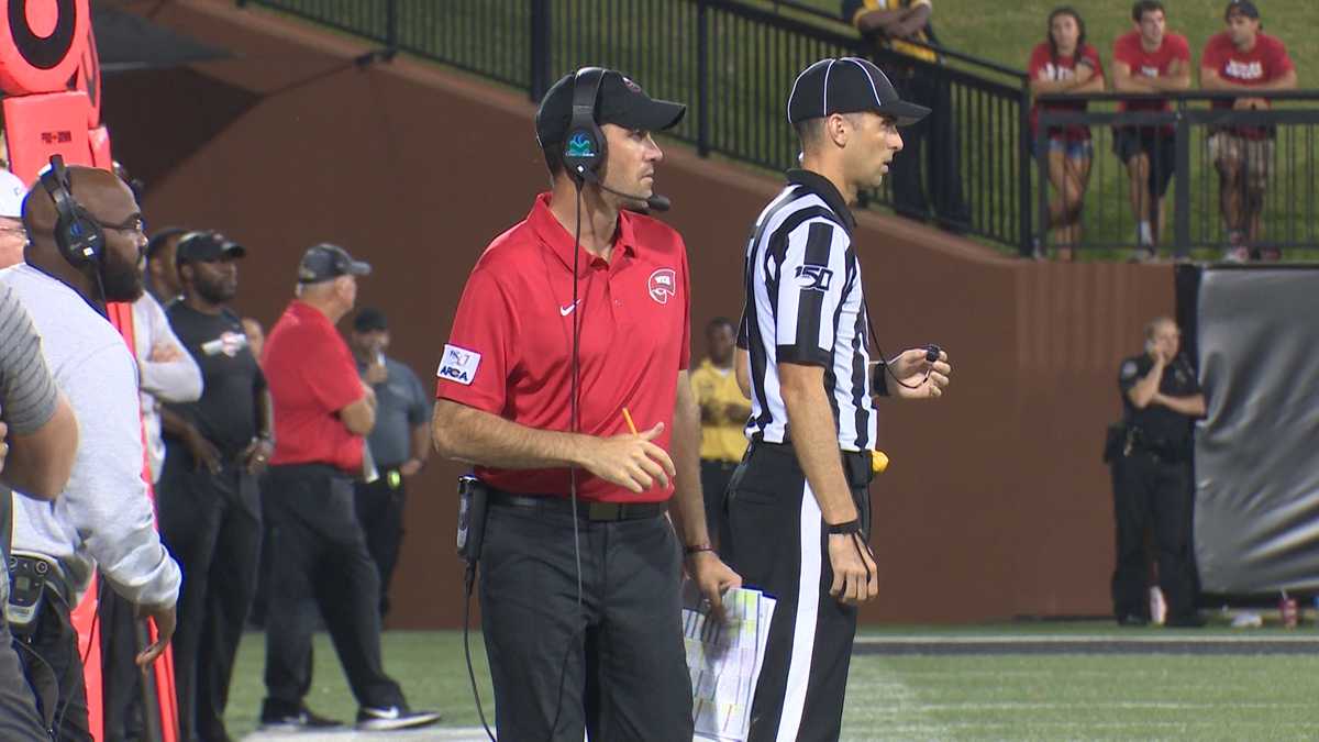Western Kentucky loses season-opener to Central Arkansas 35-28