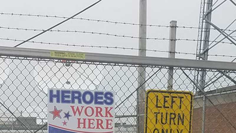 'Heroes Work Here' signs pop up around Milwaukee